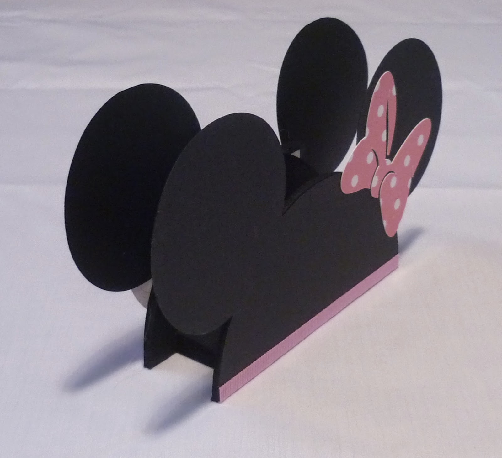 MinimandySign: Servilletero. Diseño: Minnie Mouse para Anyelina.