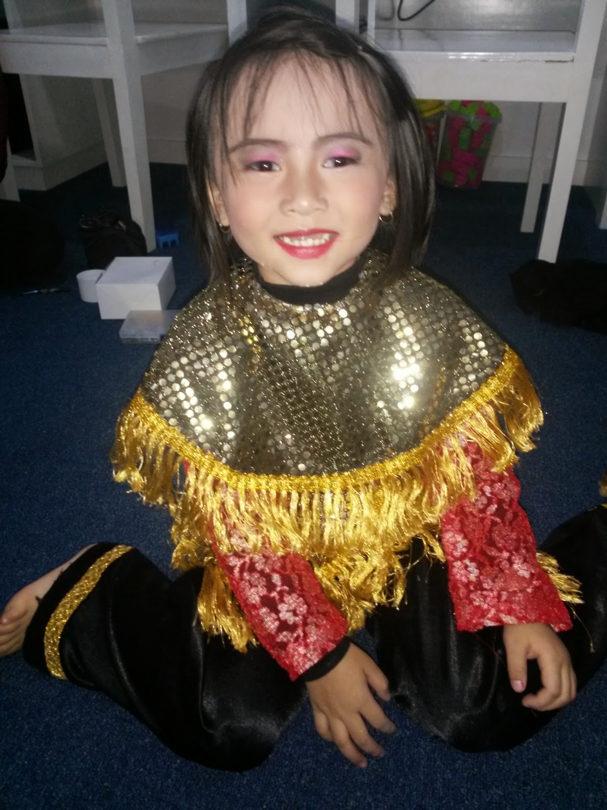 Top Terbaru 24+ Kostum Tari Semut