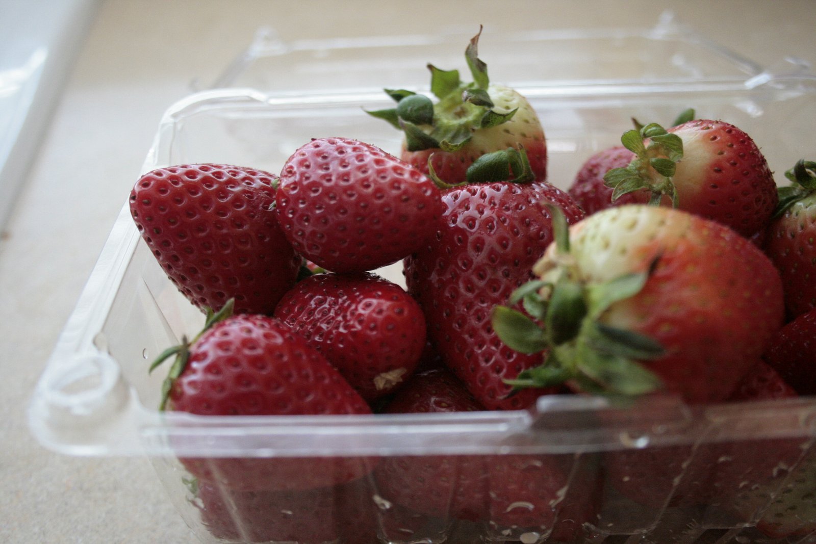 our carlson life: diy thursday: natural homemade berry wash
