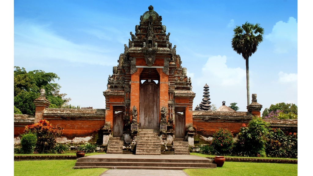Taman Tampak Siring - Perumperindo.co.id