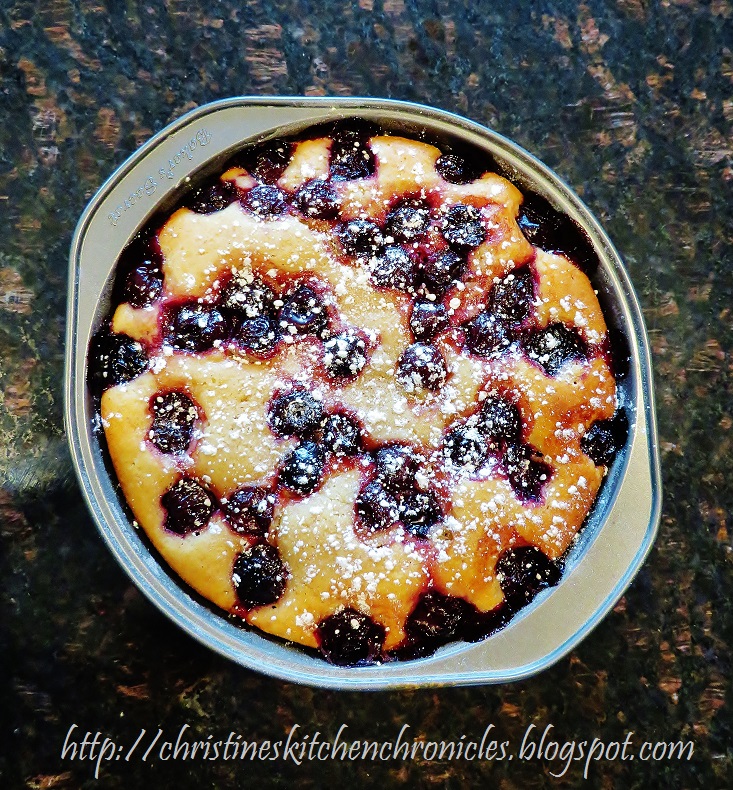 Christine's Kitchen Chronicles: SRC: Cherry Cake