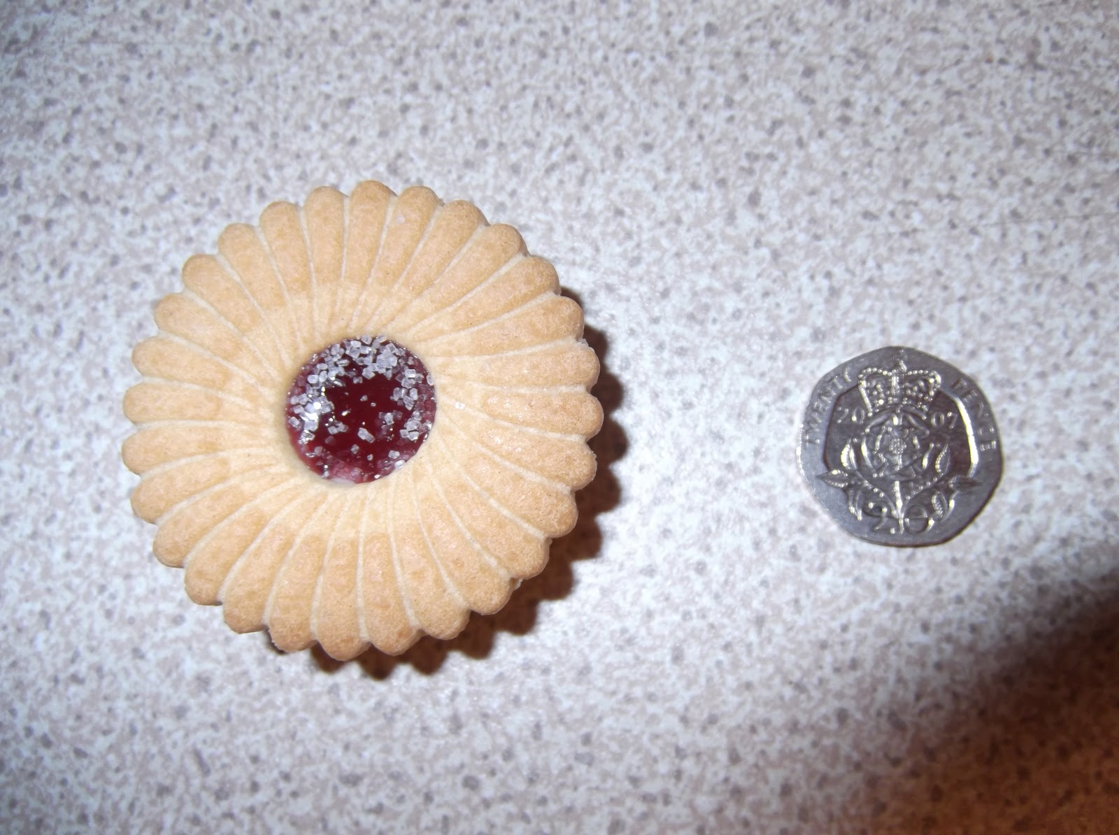 BiscuitsBlog: Featured Biscuit: The Jacob's Jam and Cream