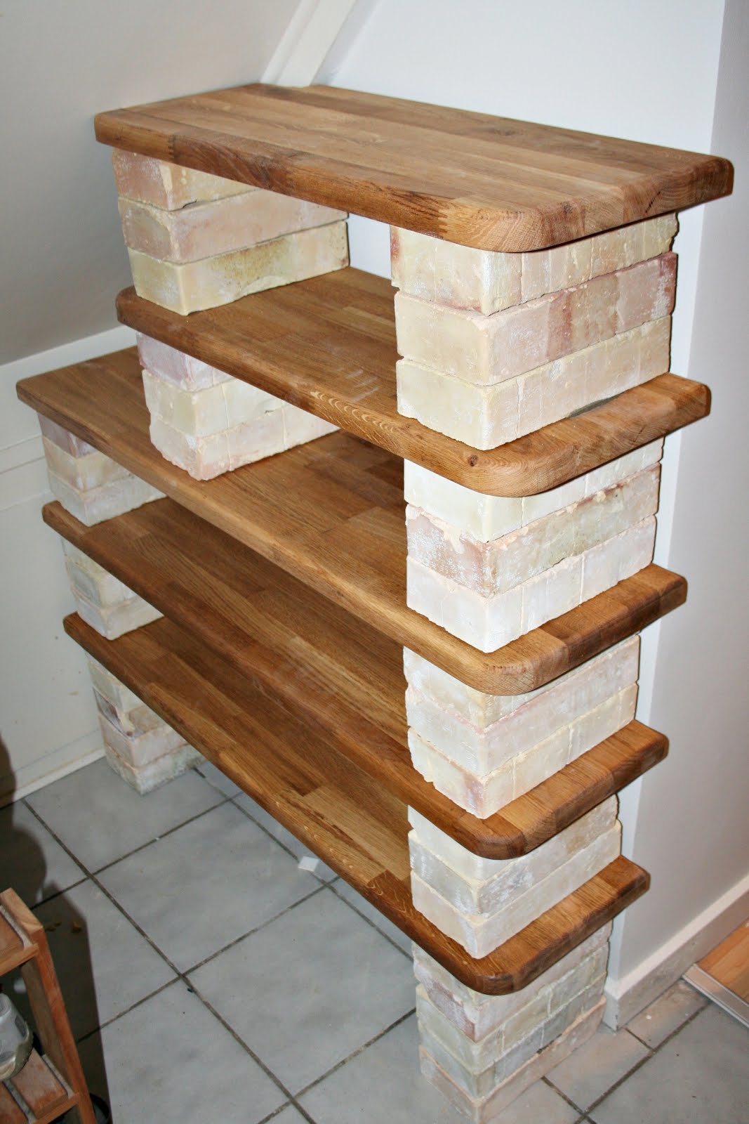 KrudtuglensMor: Hjemmebygget sko-reol!