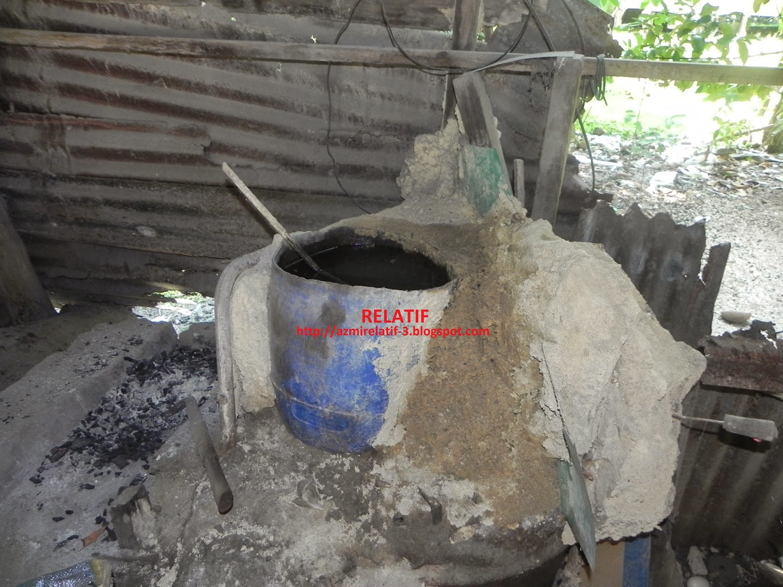 Relatif: Siri 03: Pembuat Pisau Getah Tradisional
