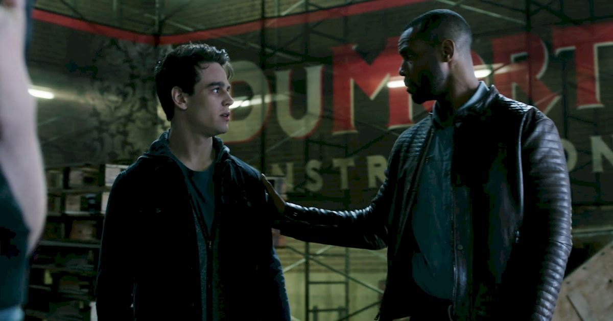 Shadowhunters Polska: Stylizacje 1 sezonu: Luke Garroway