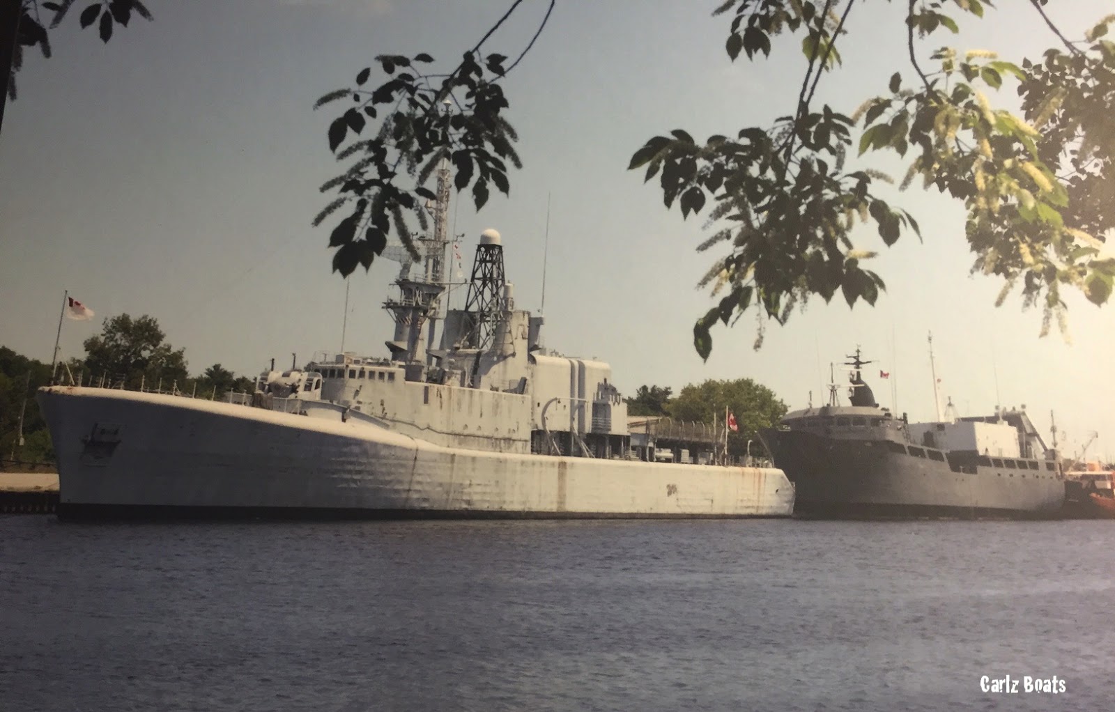 Carlz Boats: Helicopter Destroyer HMCS FRASER (DDH 233) - Revisited