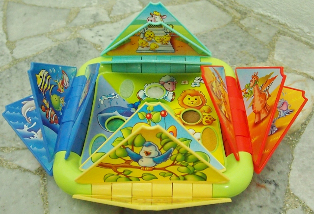 JuaiMurah: ELC Boots Flip N Play Musical Animal Sounds