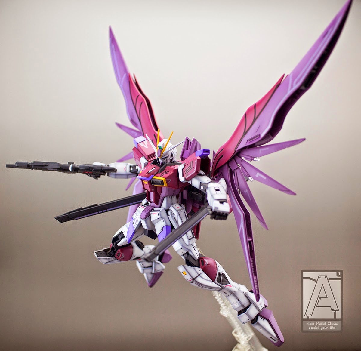 Painted Build: MG 1/100 Destiny Impulse Gundam (R)