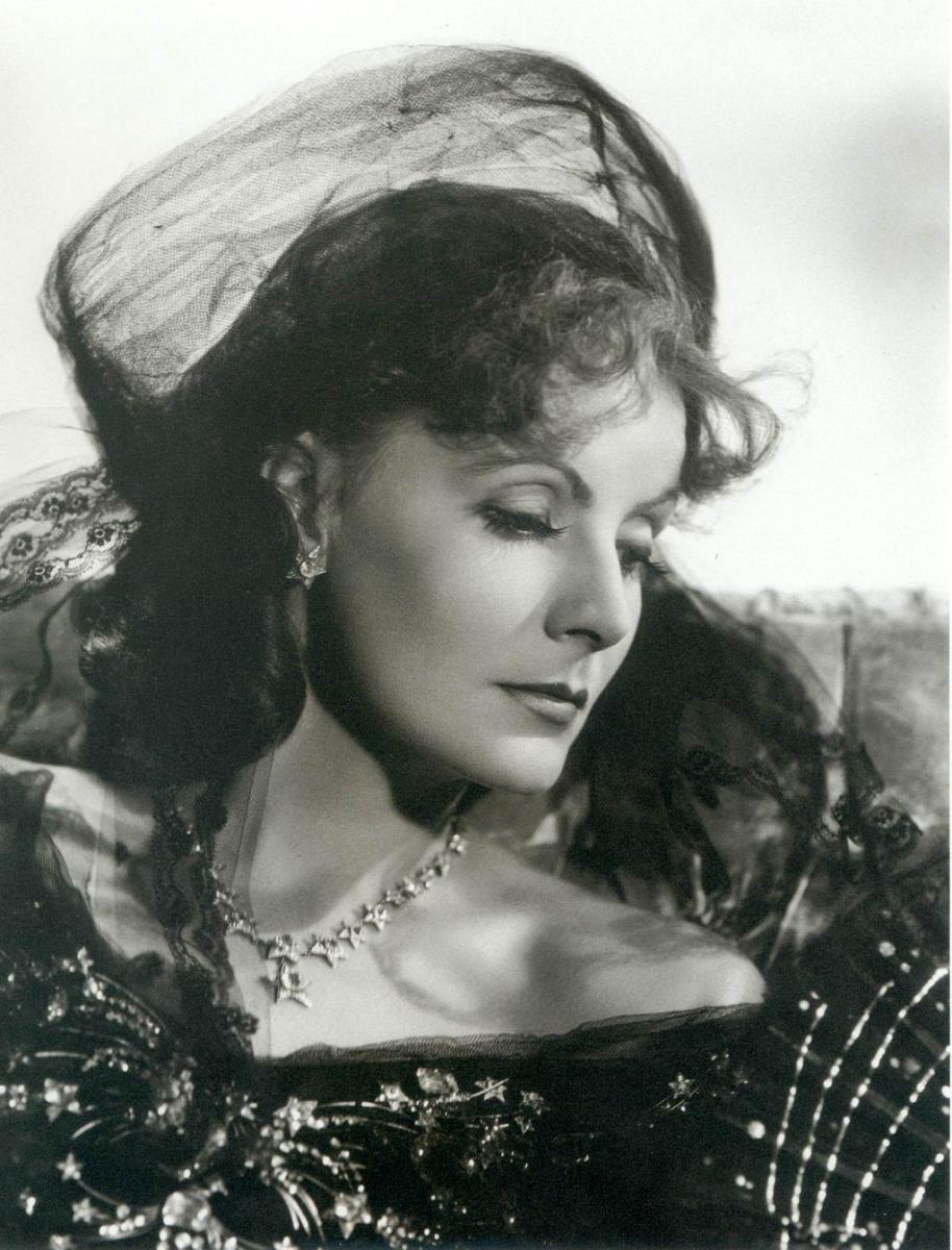 The Man Who Shot Garbo: Stunning Black and White Portraits of Swedish ...