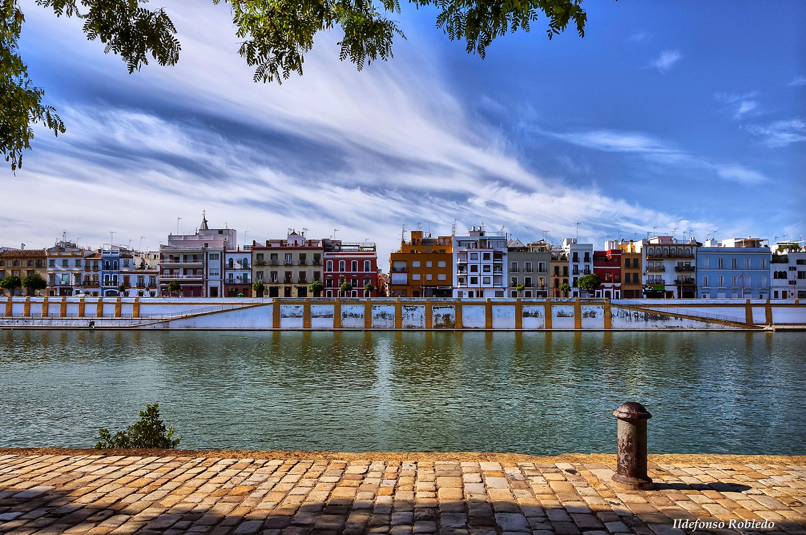 LATIDOS - BLOG DE FOTOGRAFÍA: Triana desde Sevilla