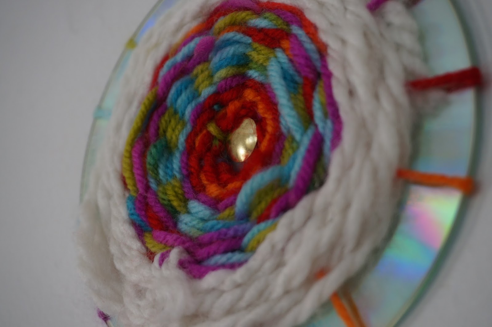 selfshowcase: CD weaving wall art