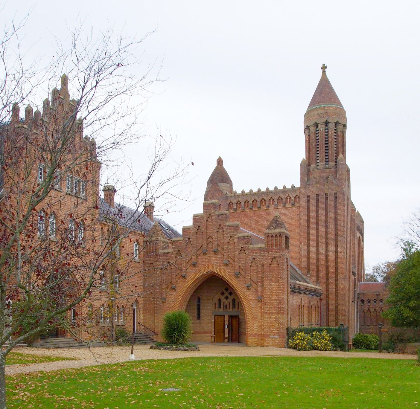 Hampshire Notes: Quarr Abbey
