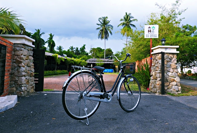 THE HUT, SERKAM - KAMPUNG STYLE CHALET | Mimin Adam