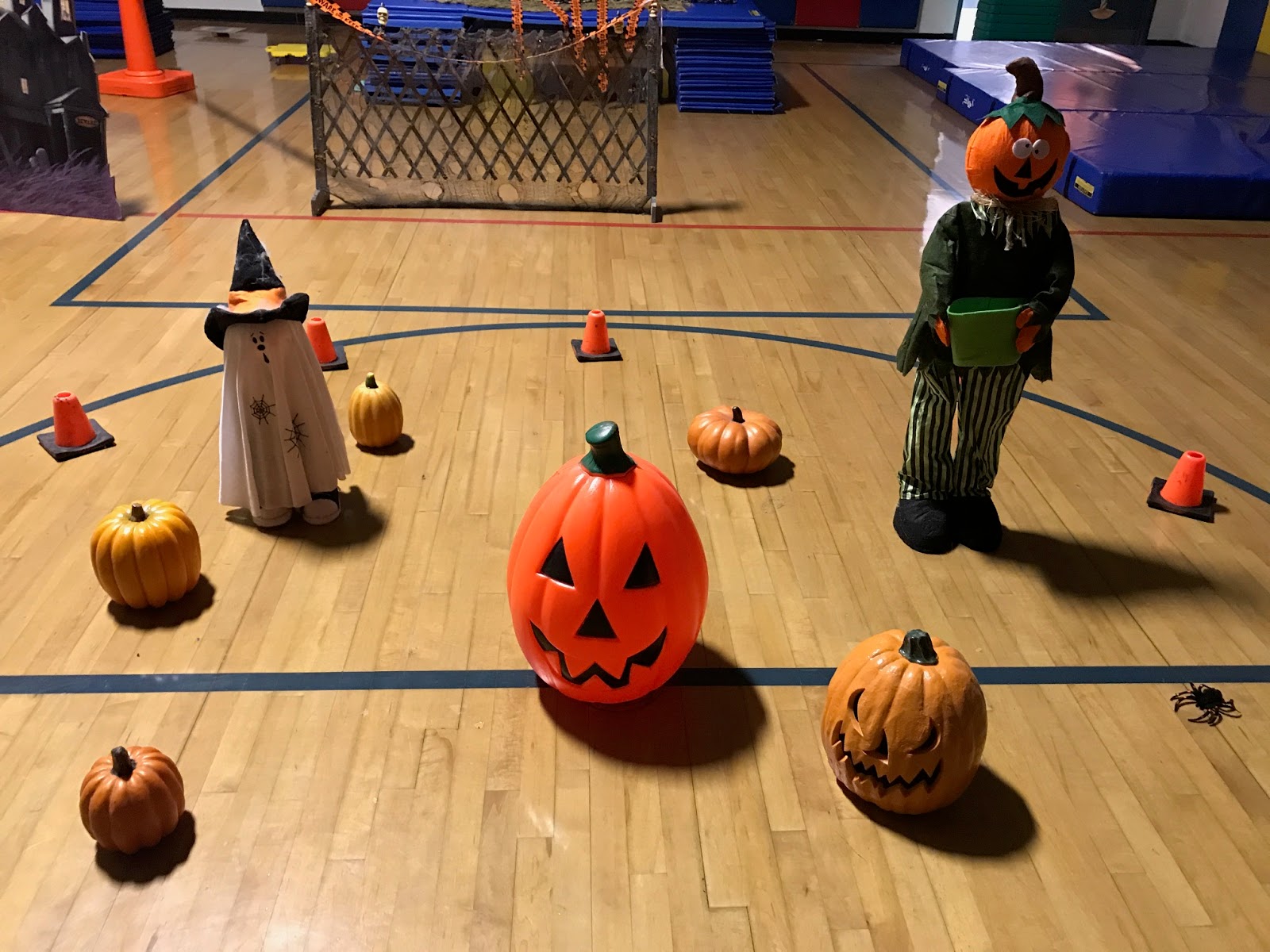 Music With Mr. Barrett: Spooky Gym!