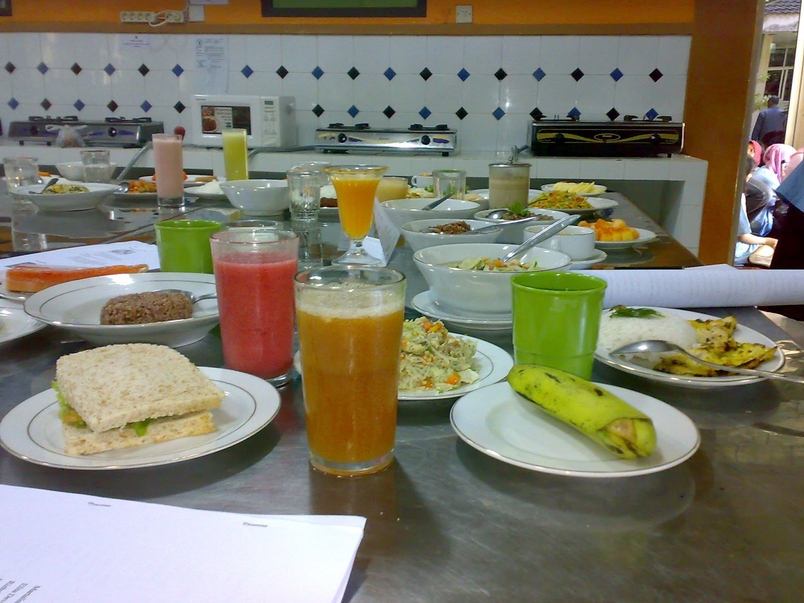 DIET RENDAH PURIN 1700 KKAL BENTUK MAKANAN LUNAK