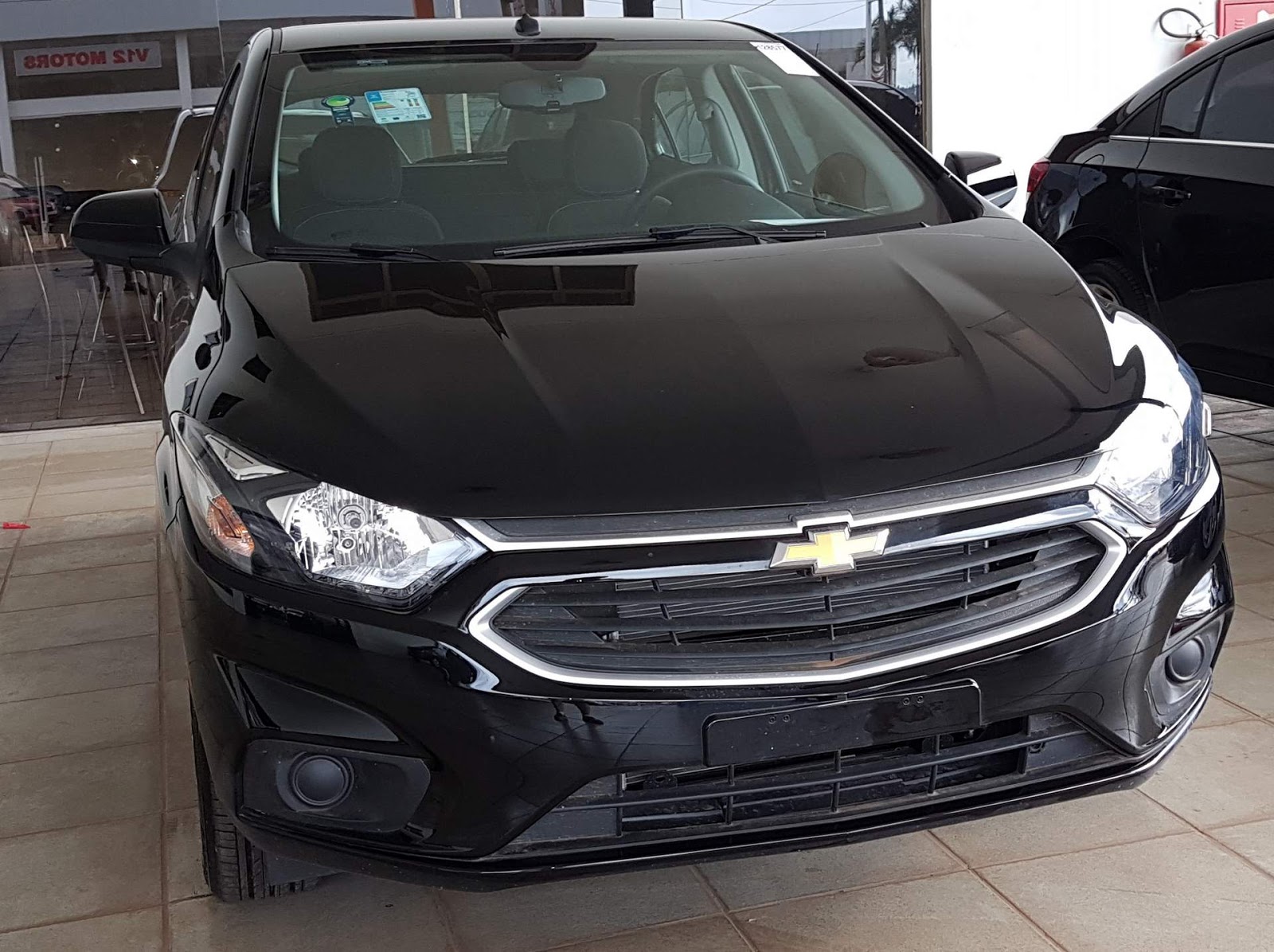 GM Onix LT 1.4 automático 2017: vídeo, preço, consumo