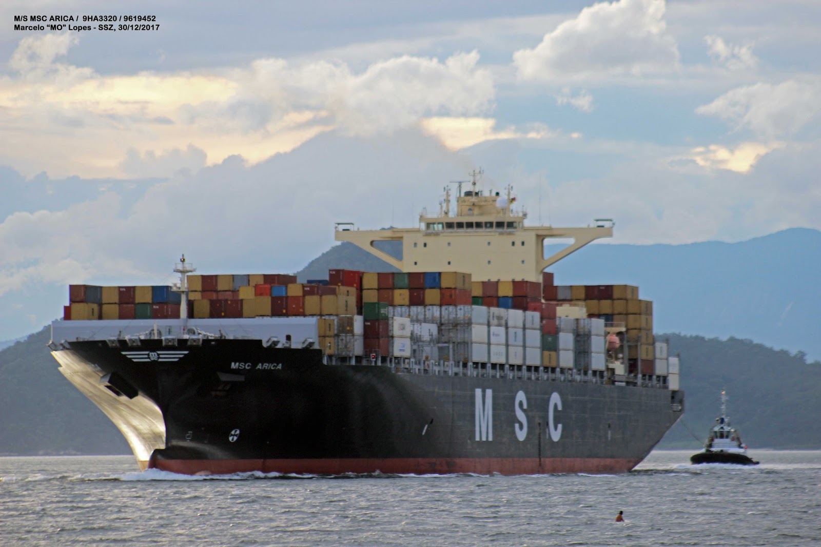 Santos Shiplovers: M/S MSC Arica / 9HA3320, Arriving Santos, 30/12/2017