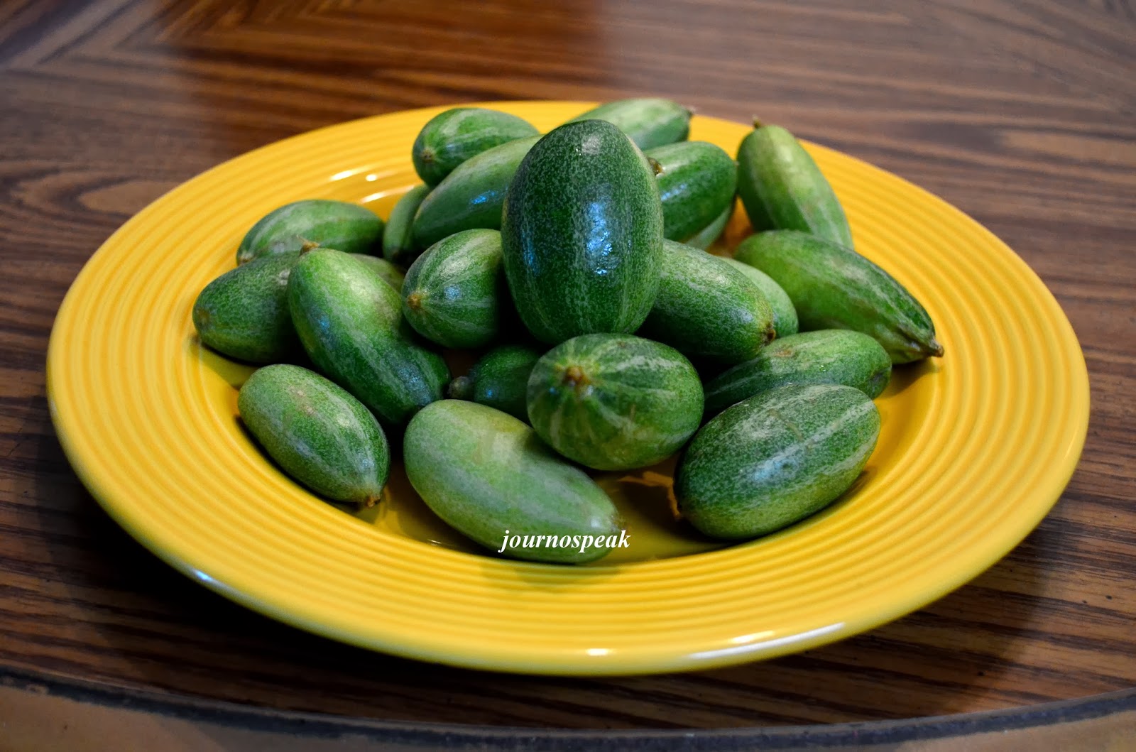 POTOLer DOLMA: STUFFED POINTED GOURD IN A RICH GRAVY - JOURNOSPEAK