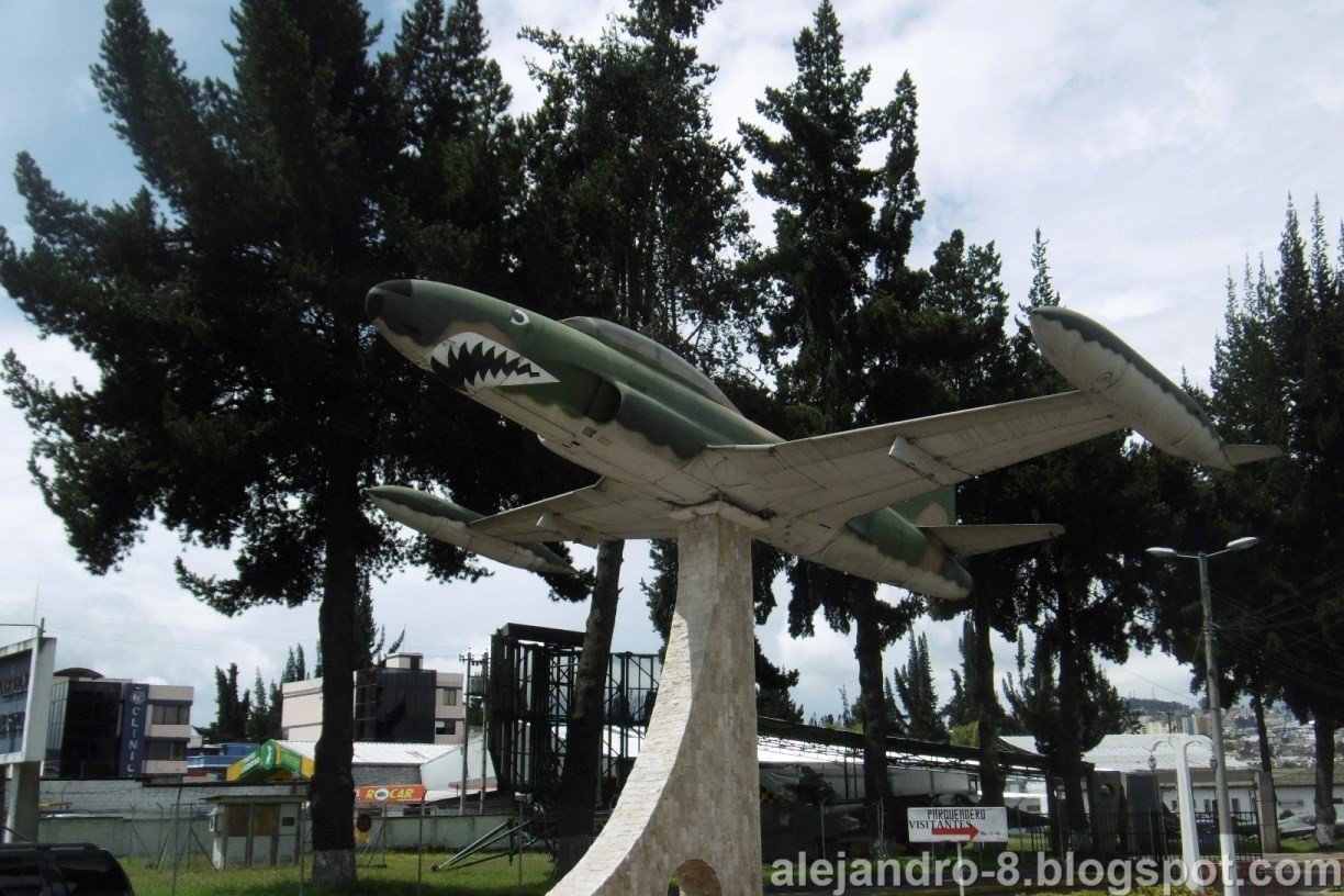 Historia y tecnología militar: Museo Aeronáutico y del espacio FAE en ...