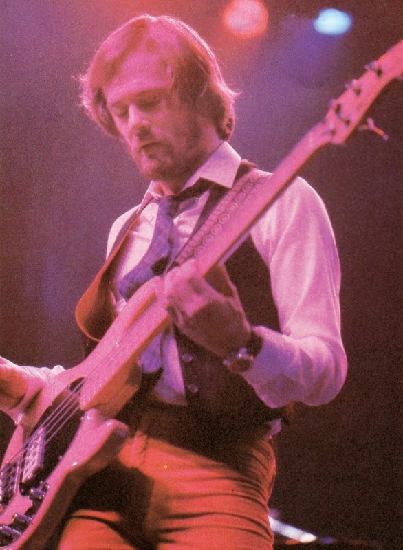 Rockfile Radio Rock Files: Happy Birthday DOUGIE THOMSON (video)