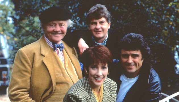 xoxoxo e: lovejoy, series 4: up to his old tricks