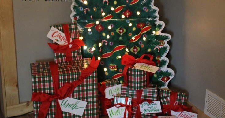 Cardboard Cutout Christmas Tree with Real Lights