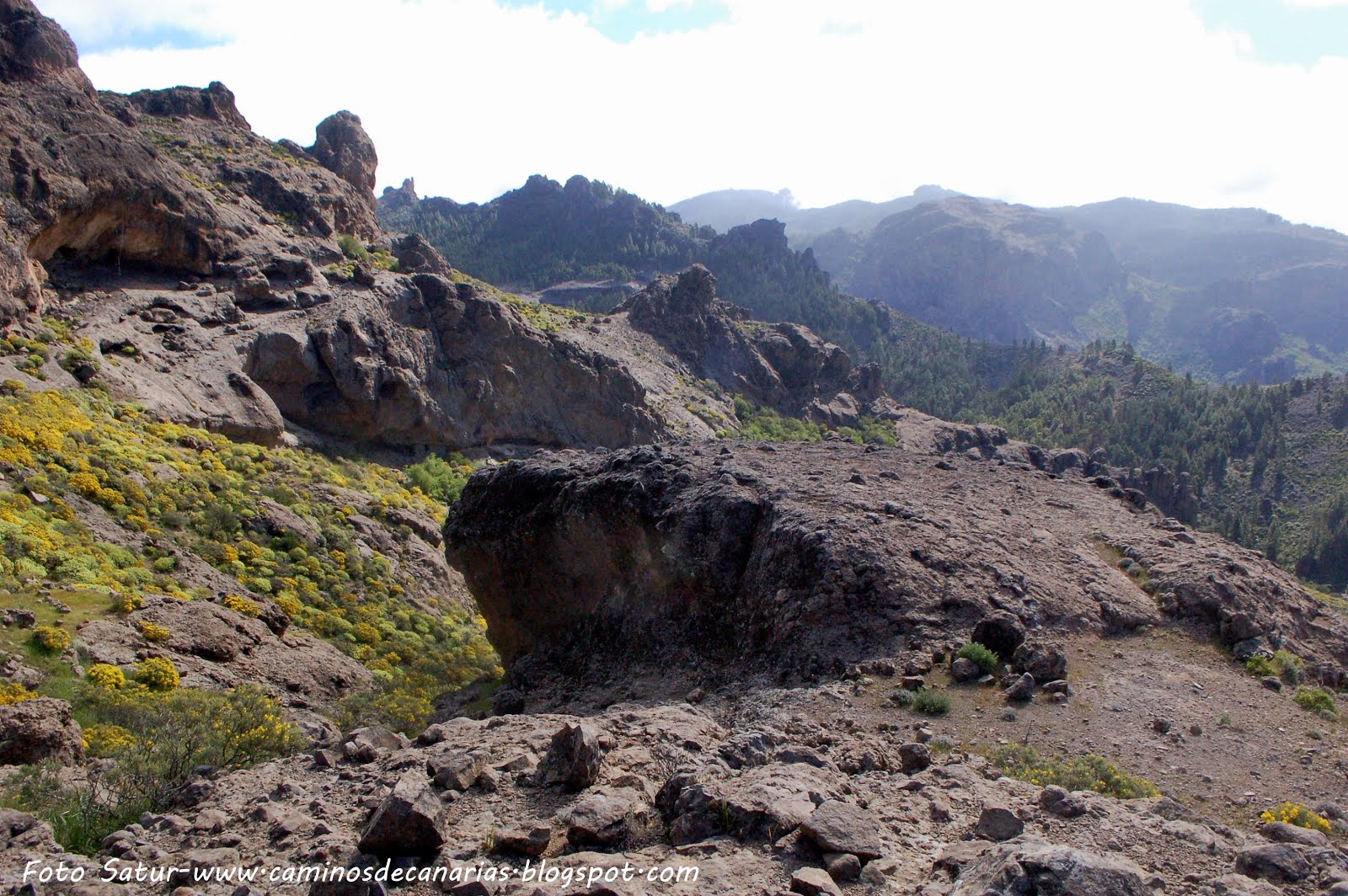 Camino El Aserrador, Ventana del Bentayga. - Caminos de Canarias