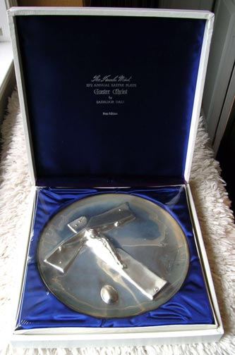 Salvador Dali Auction Results Watch: Lincoln Mint 1972 Annual Easter ...