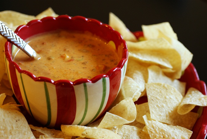The Best Queso Ever...I don't kid around about these things. - Bake at ...