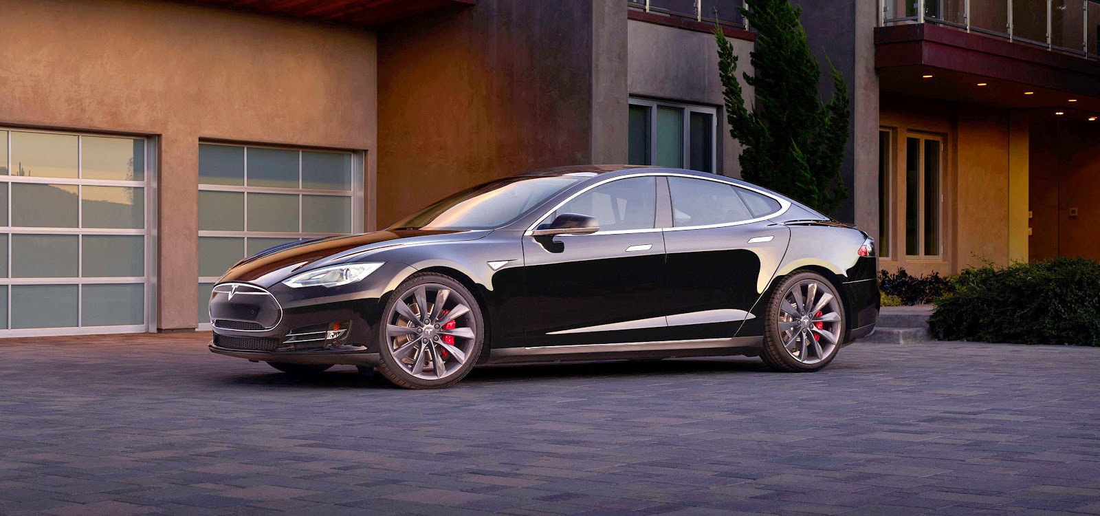 Elon Musk says the Model 3 is set to be unveiled March 2016 and ...