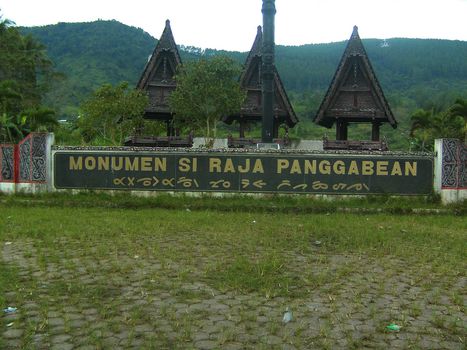 Berkat Panggabean: Dibalik Ketegaran Tugu/Monumen Si Raja PANGGABEAN