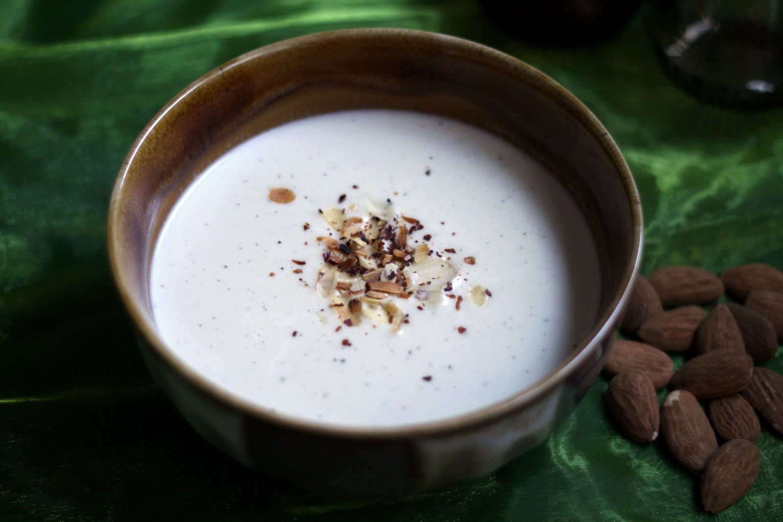 Mary505: Crema de almendras