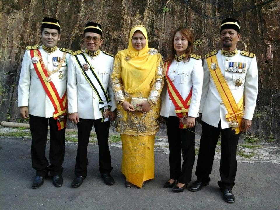 "SULTAN MELAKA DARUL ISLAM" OFFICIAL BLOG: PENYERAHAN DAN PEMAKAIAN ...