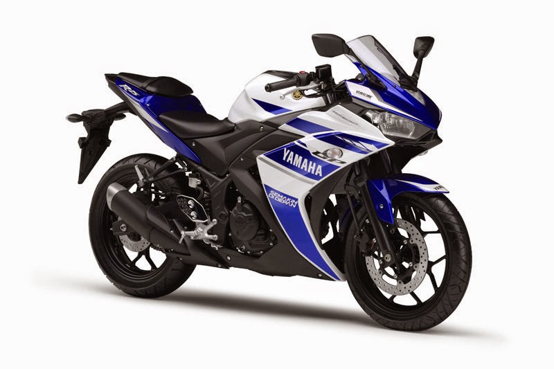 Yamaha R25 Back Bending the Kawasaki Ninja 250 - beechip