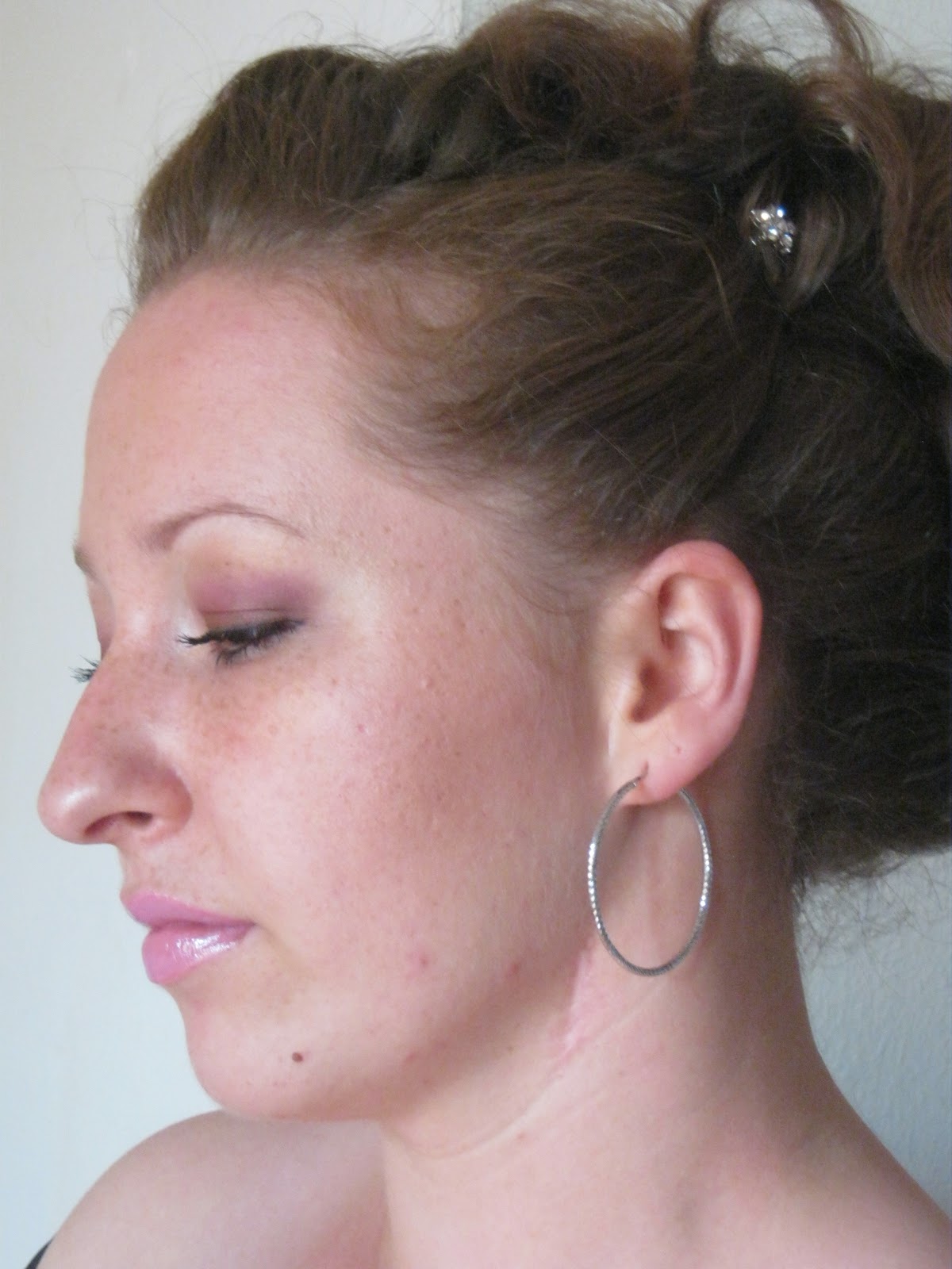 Lady Capucco: Trucco da giorno per un effetto fresco luminoso e riposato