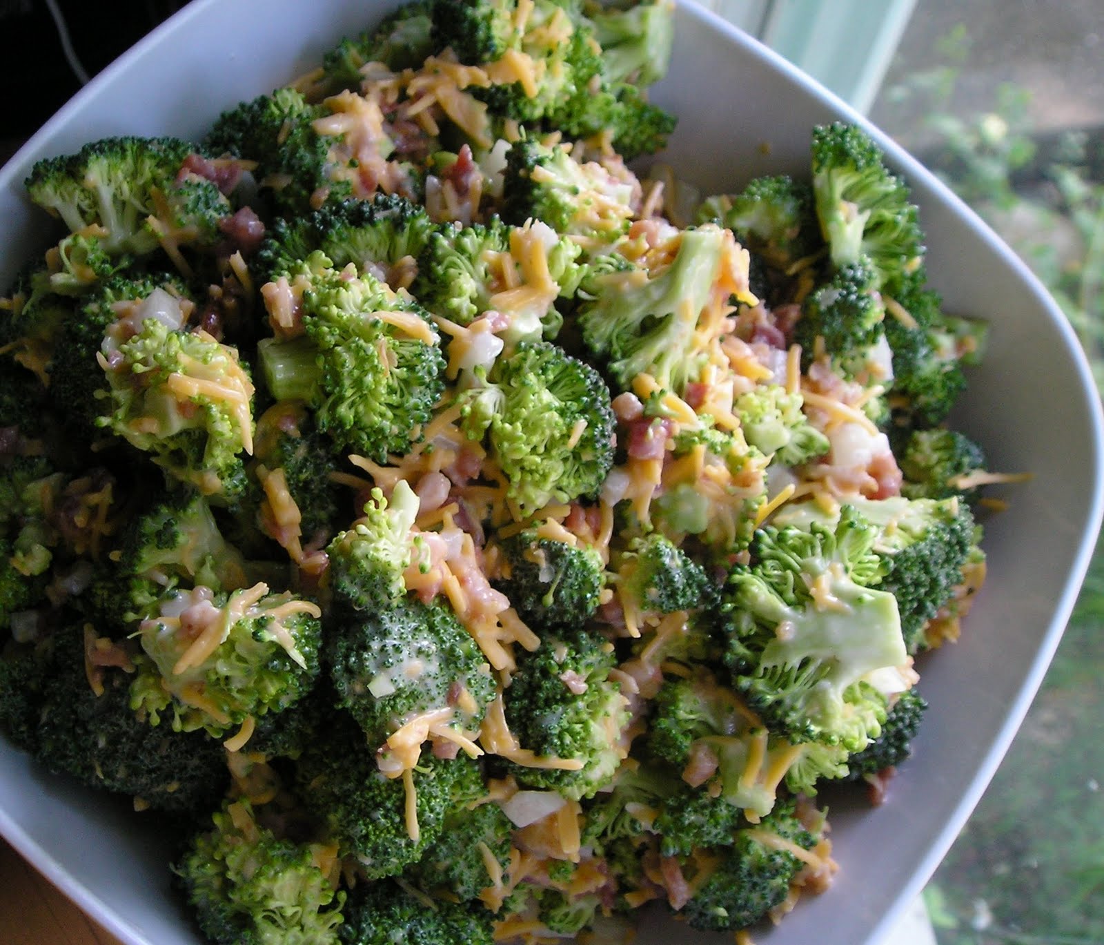 Broccoli Salad ~ Edesia's Notebook