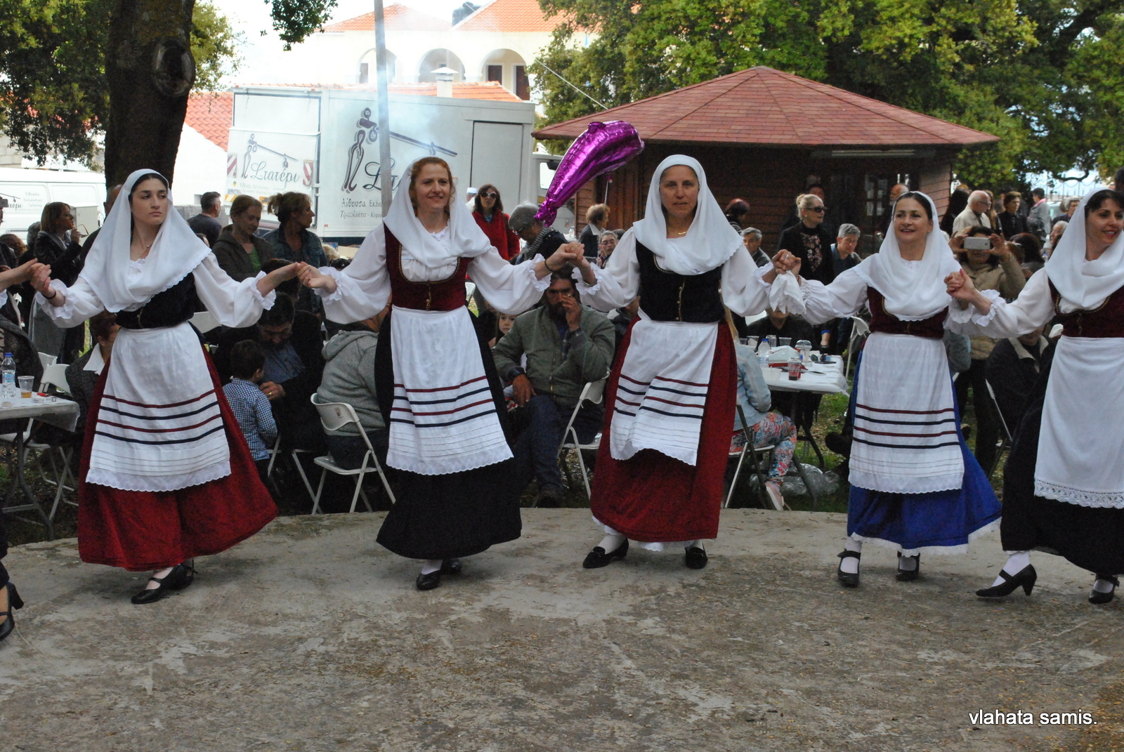 vlahata samis ΚΕΦΑΛΟΝΙΑ: Το πανηγύρι στα Θέματα.