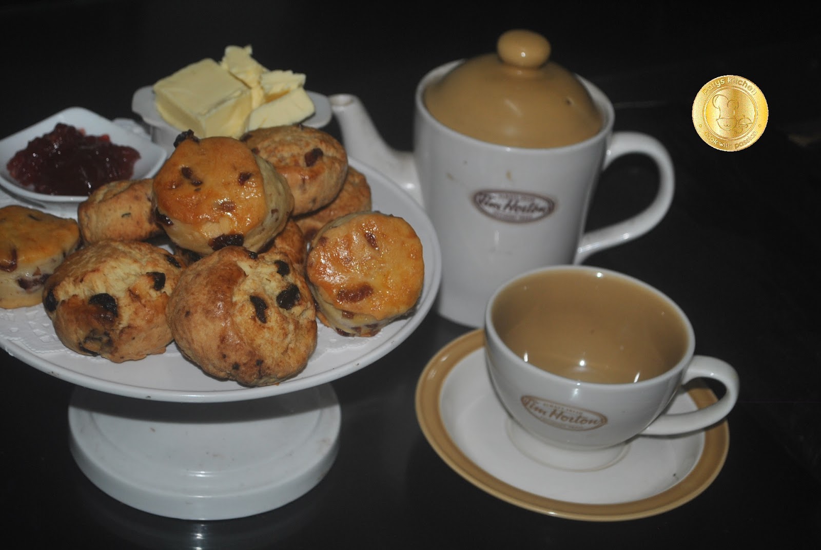 PATYSKITCHEN: RICH FRUIT SCONES