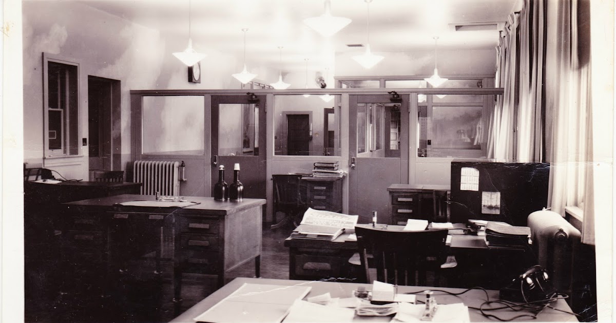 Papergreat: Four cool vintage workplace photos