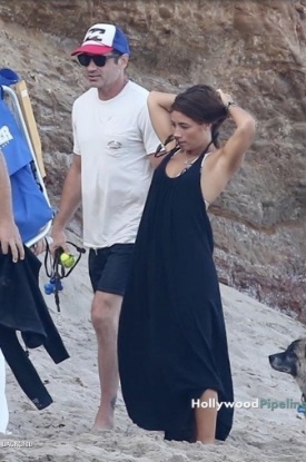 David Duchovny and girlfriend Monique hit the beach in Malibu - August ...