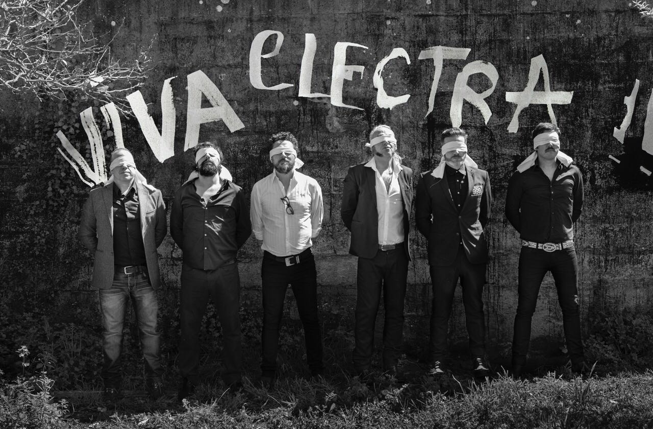 TodoMúsica&Más: LOS "DUELOS Y QUEBRANTOS" DE ELECTRA