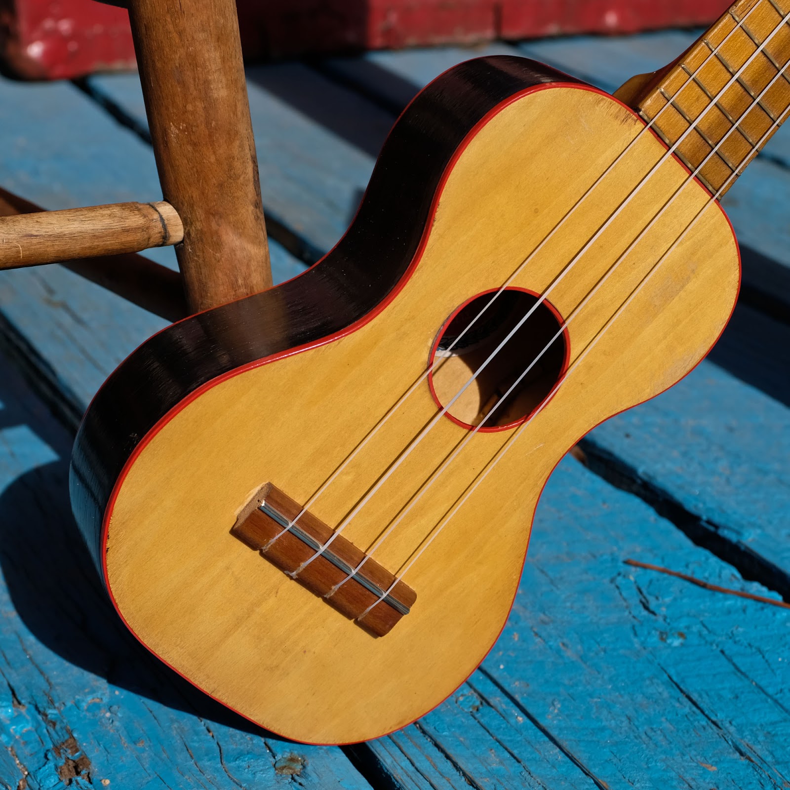 1920s Richter-made Lyra Bon-Ton Soprano Ukulele
