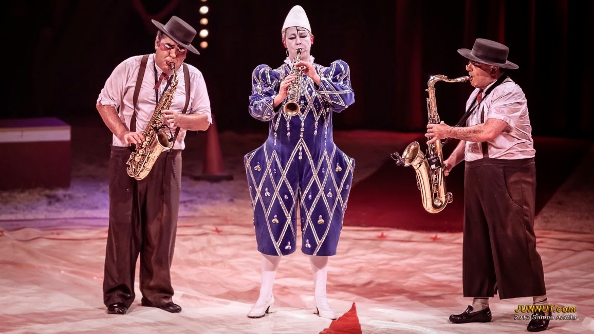 Clown Evolution: Jose Michel Clowns