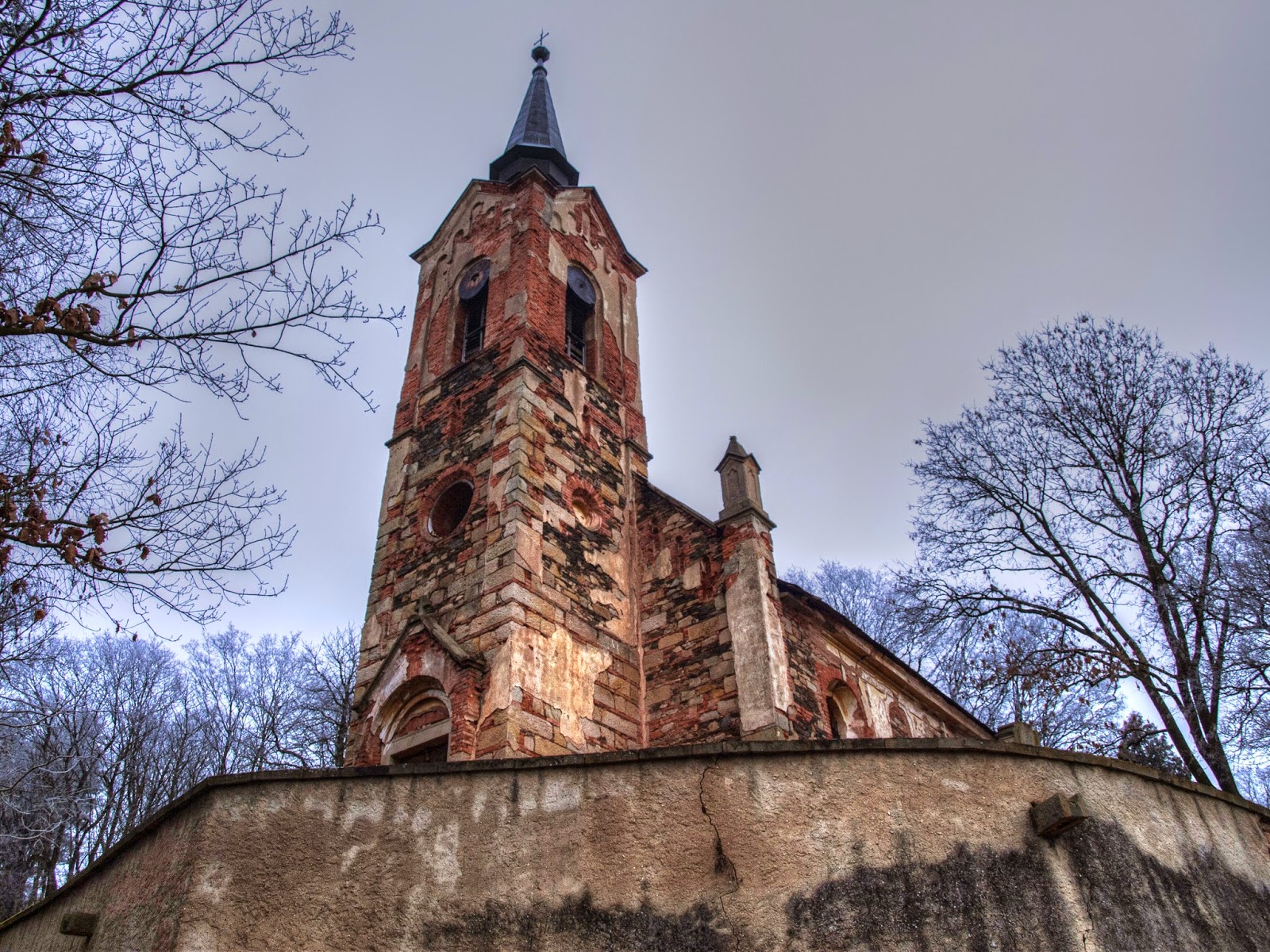 Une curiosité de qualité: Les fantômes de Lukova