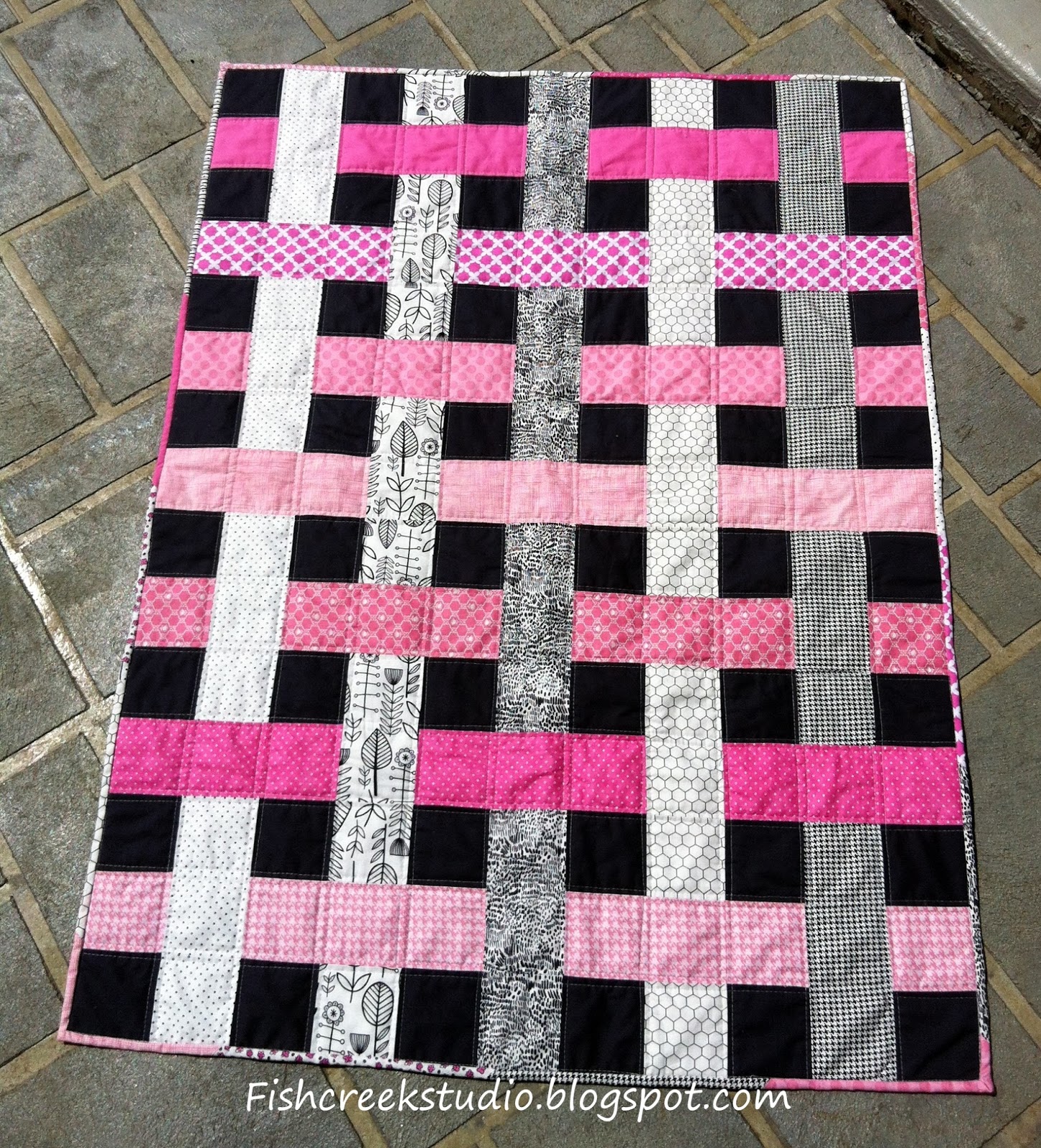 Fishcreek Studio: Grandma's Lawn Chair Pattern and Blog Hop