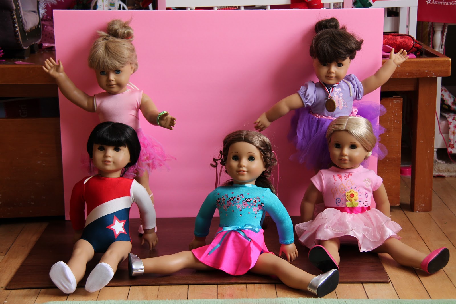 American Girl Doll Play: New Outfits from Springfield Dolls