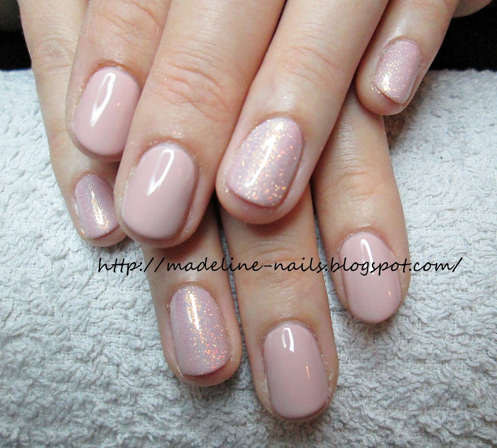 Madeline nails: Hybrydy