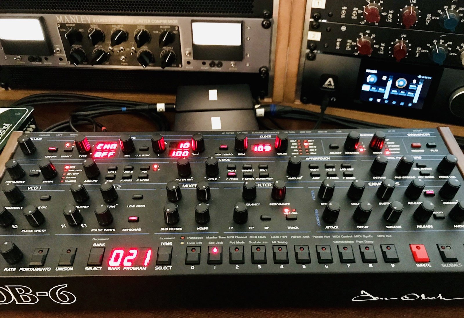 MATRIXSYNTH: OB6 PADS & KEYS