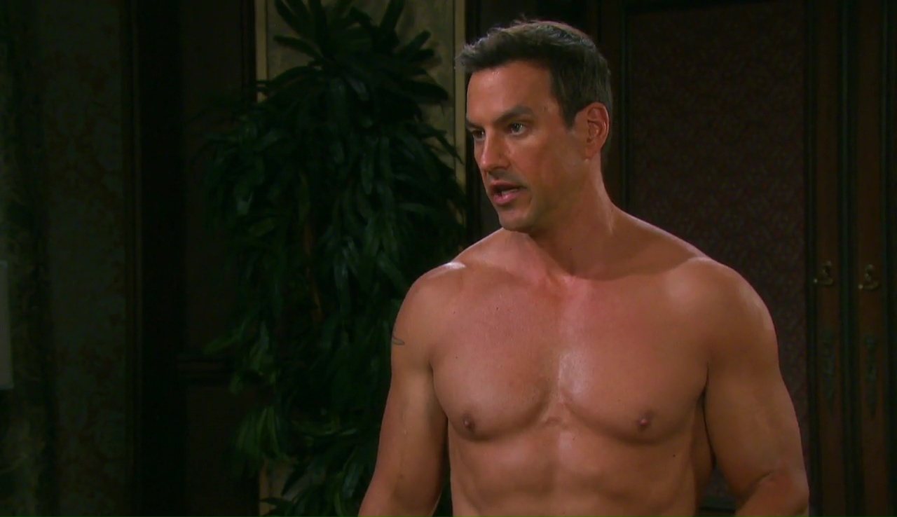 Alexis_Superfan's Shirtless Male Celebs: Tyler Christopher shirtless in ...