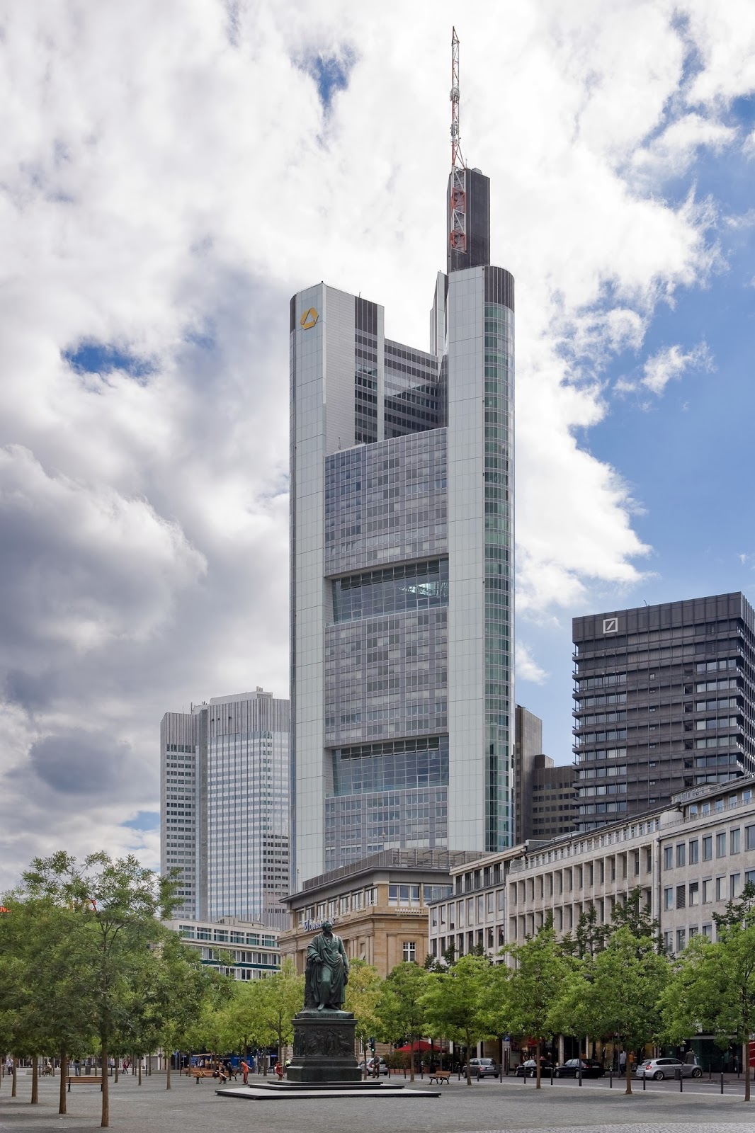 Wolkenkratzer Frankfurt Mainhattan wolkenkratzer-frankfurt-mainhattan